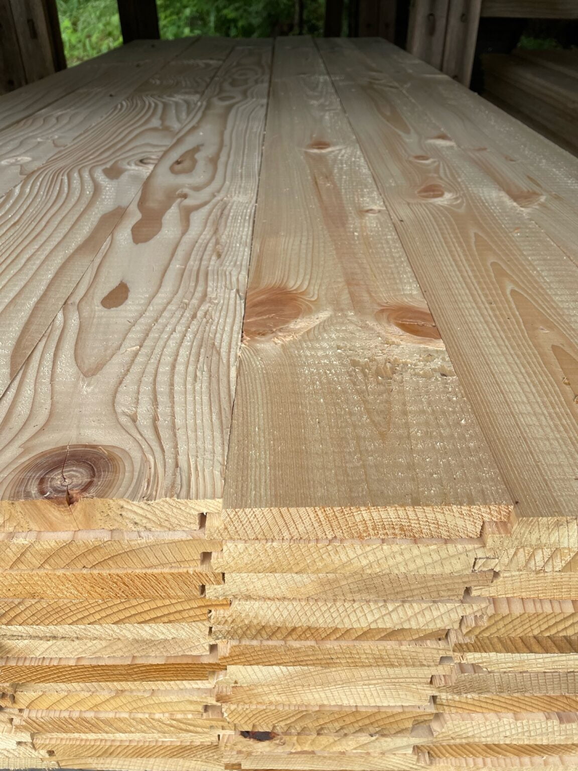 1×6 S1S2E Hem-Fir Shiplap Lumber – Thomson Bros. Lumber Co. Ltd.